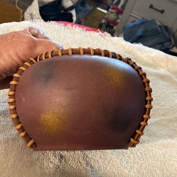 Native American | Other | Seed Pot Native American Made Pottery And ...